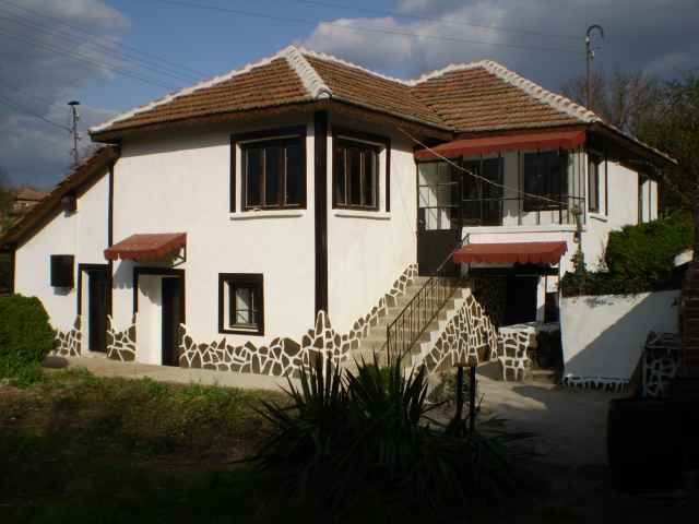 Rural properties, rural houses, rural homes, cottages for sale in Bulgaria.