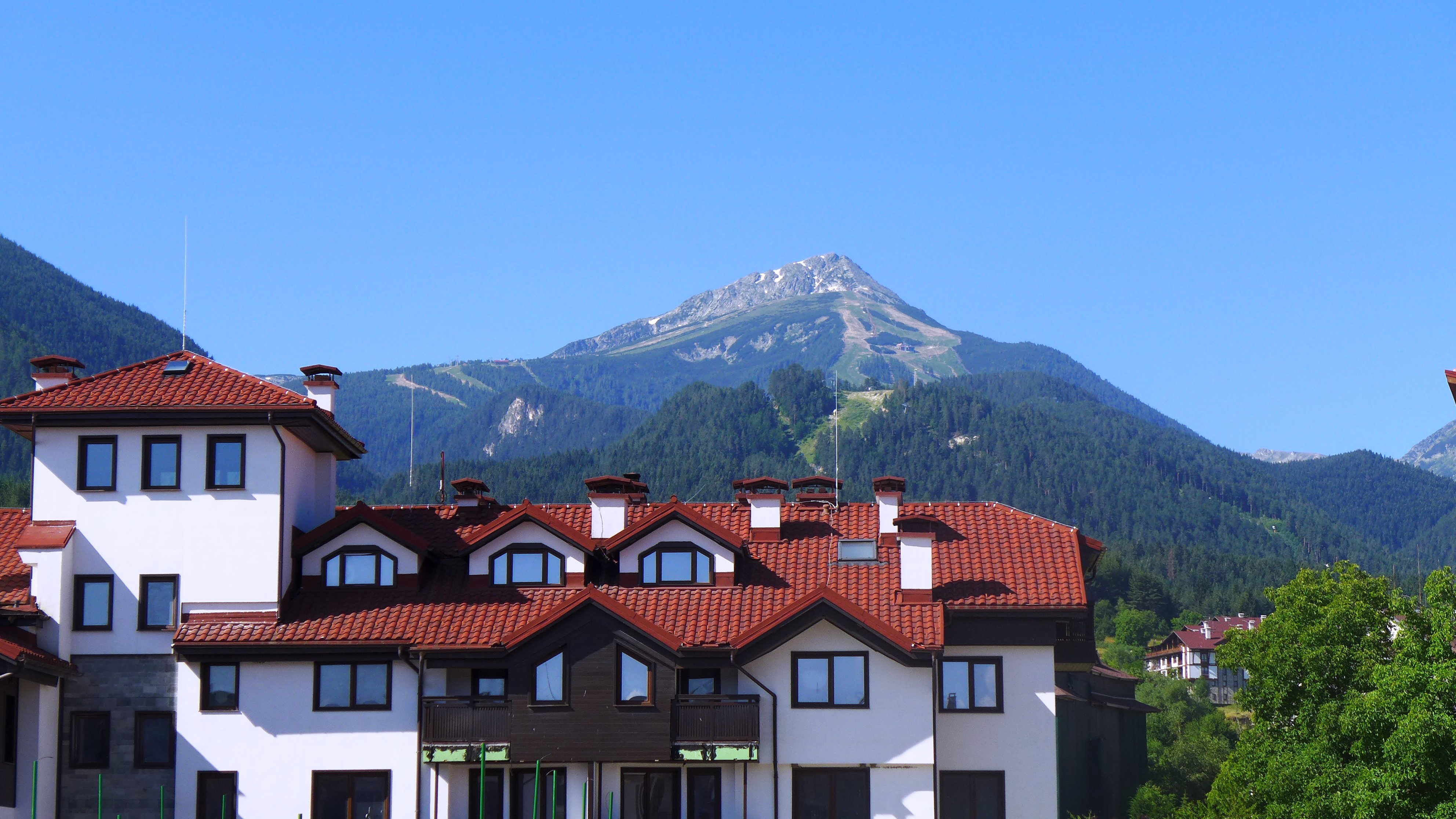 Five Interesting Facts About Bansko - the Best Ski Resort in Bulgaria