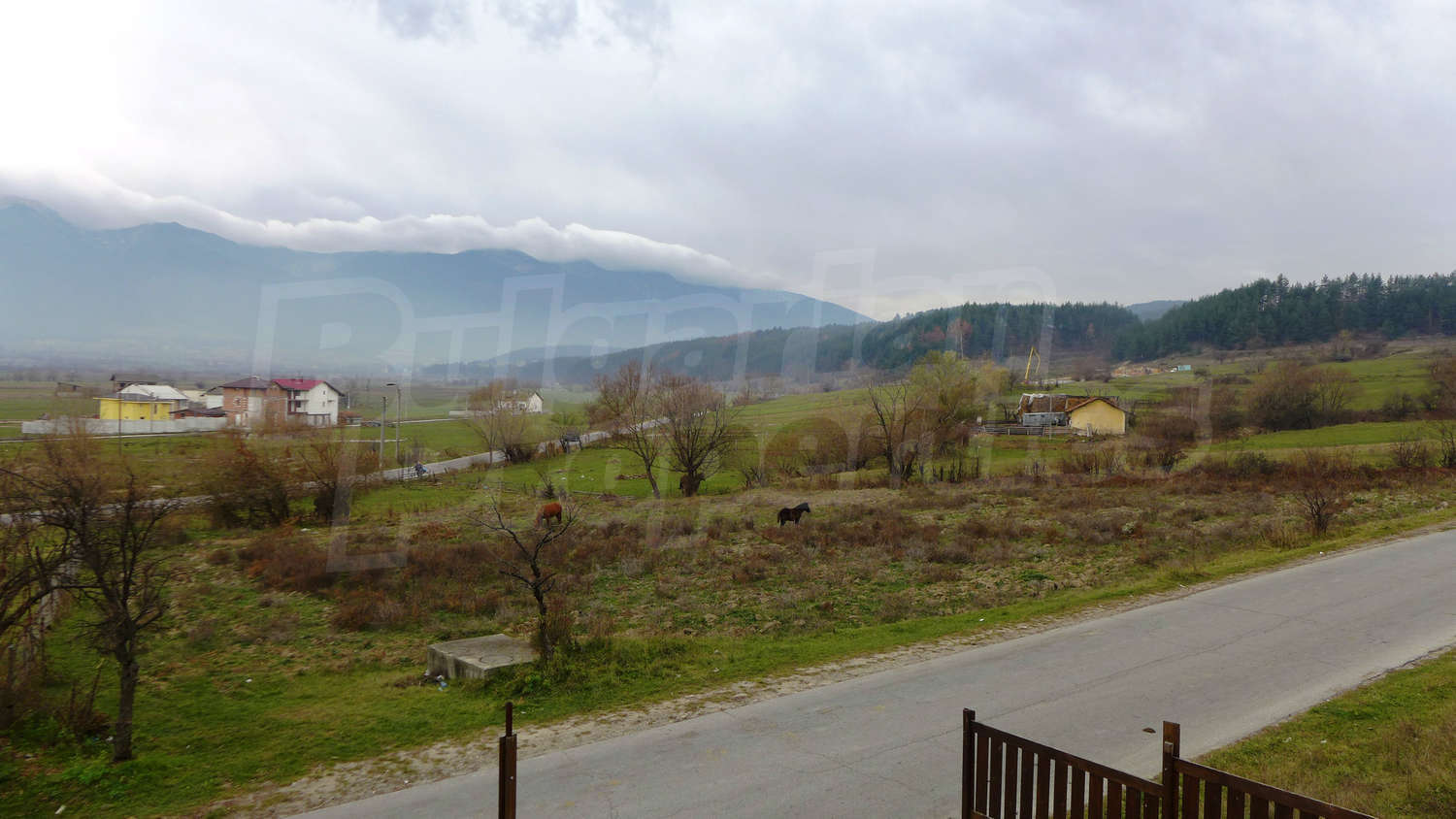 House for sale in Razlog, Bulgaria. House with panorama mountain views ...
