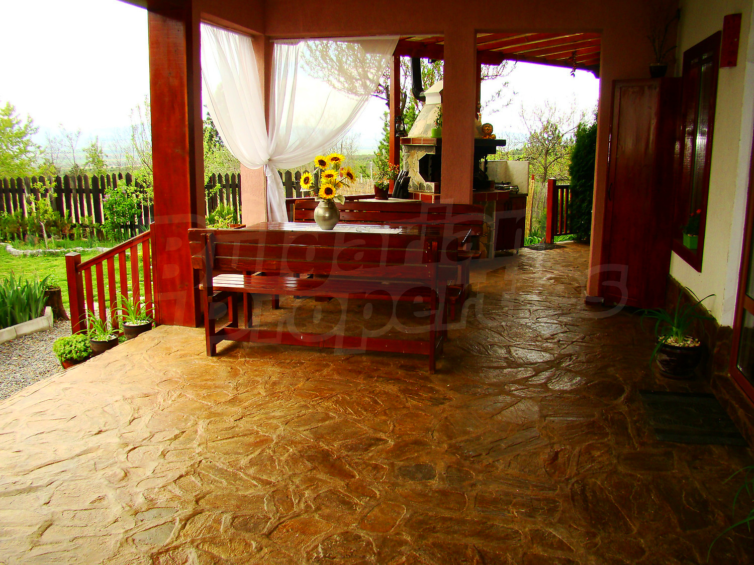 House for sale near Sofia, Novi Iskar, Bulgaria. House with a beautiful ...