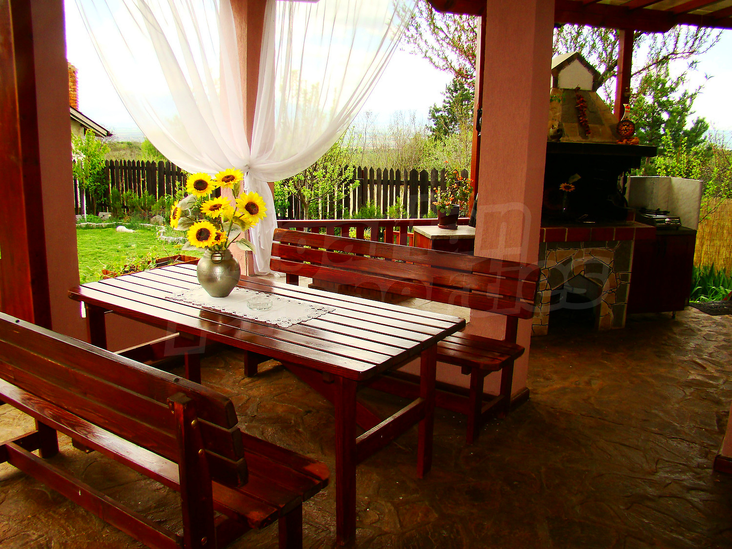 House for sale near Sofia, Novi Iskar, Bulgaria. House with a beautiful ...