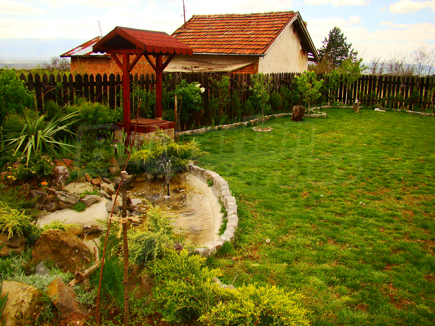 House for sale near Sofia, Novi Iskar, Bulgaria. House with a beautiful ...