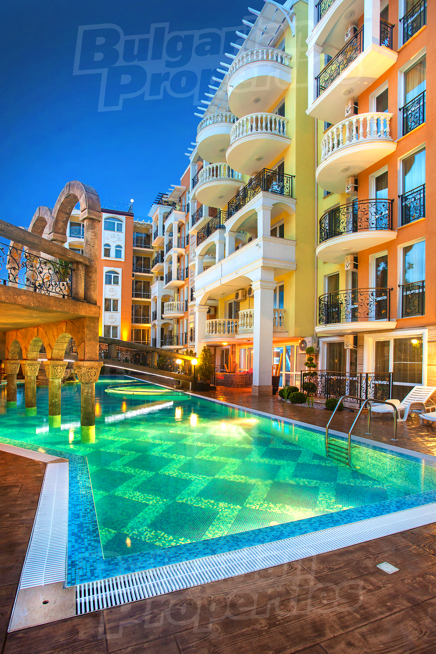 Sweet Homes 2 in Sunny Beach: modern complex near the Aquapark