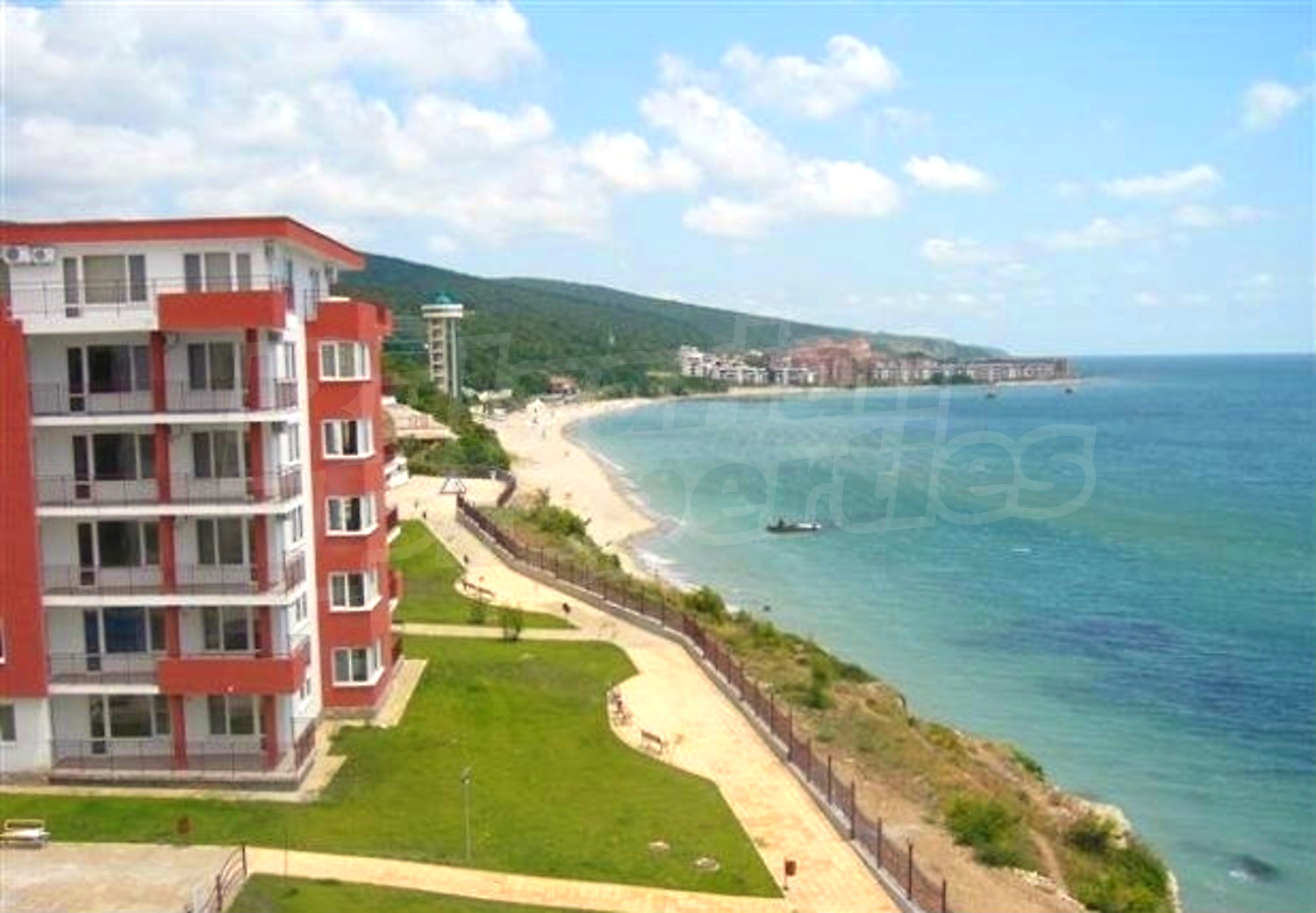 Апартамент в Форт Нокс Гранд Рuзорт (Fort Noks Grand Resort) в гр ...