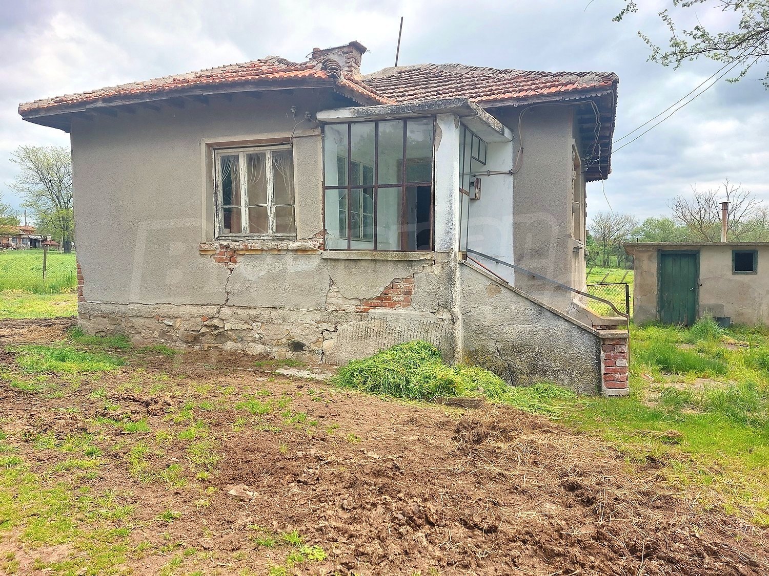 House for sale near Elhovo, selo Dobrich, Bulgaria. Property in the ...