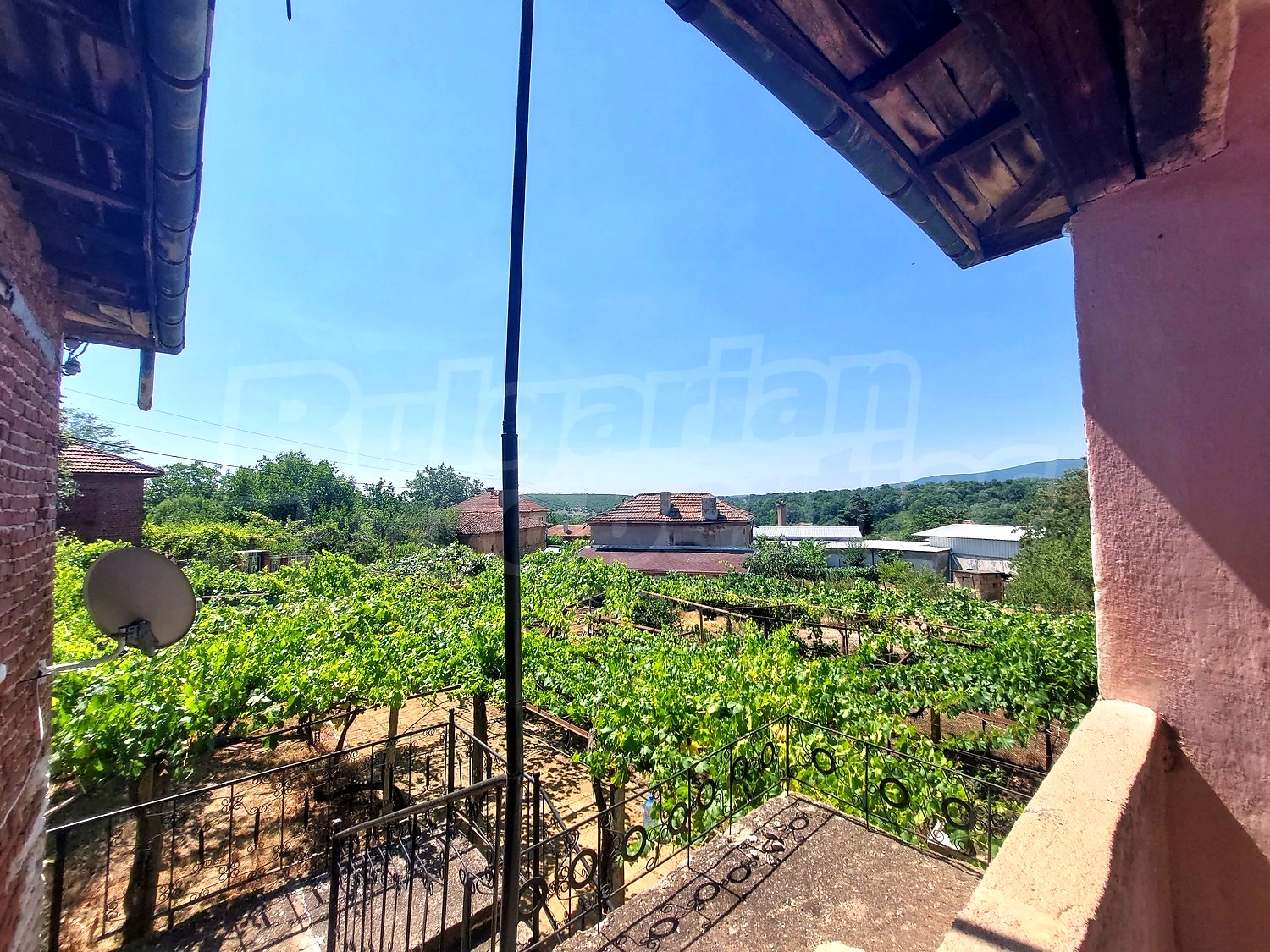 House for sale in Mramor, selo Mramor, Bulgaria. 2-storey house with ...