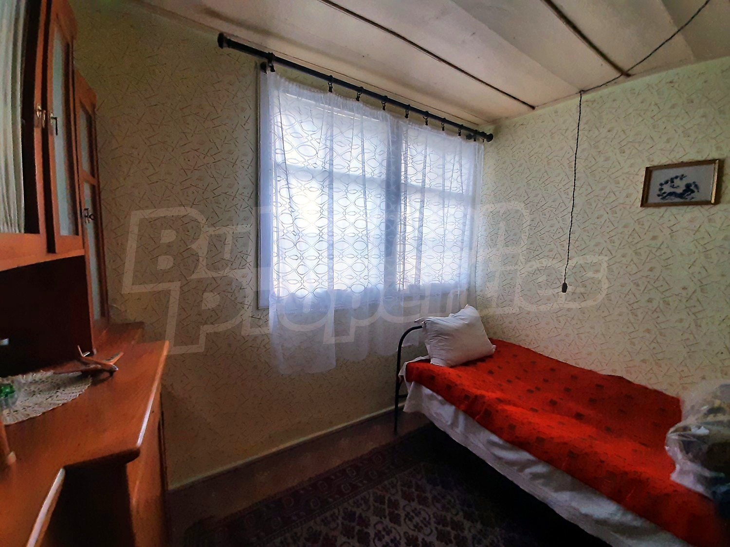 House for sale in Suhindol, Bulgaria. One-story house with potential in ...